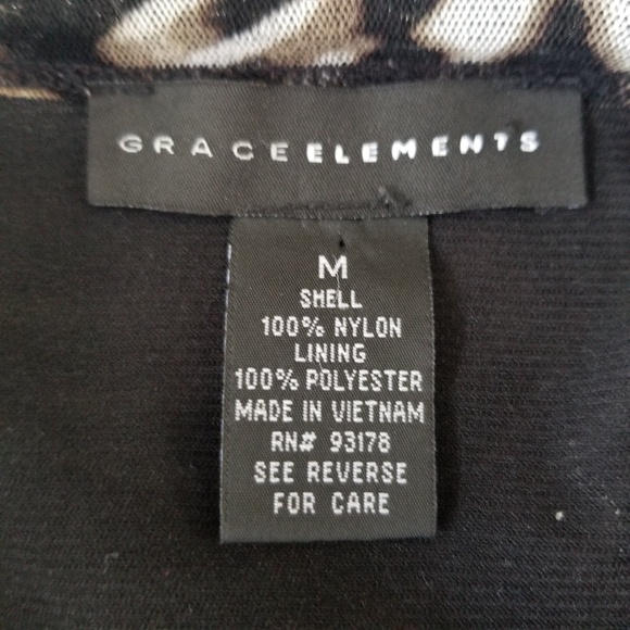 Grace Elements | Tops | Grace Elements Ruched Short Sleeve Lined Top M ...